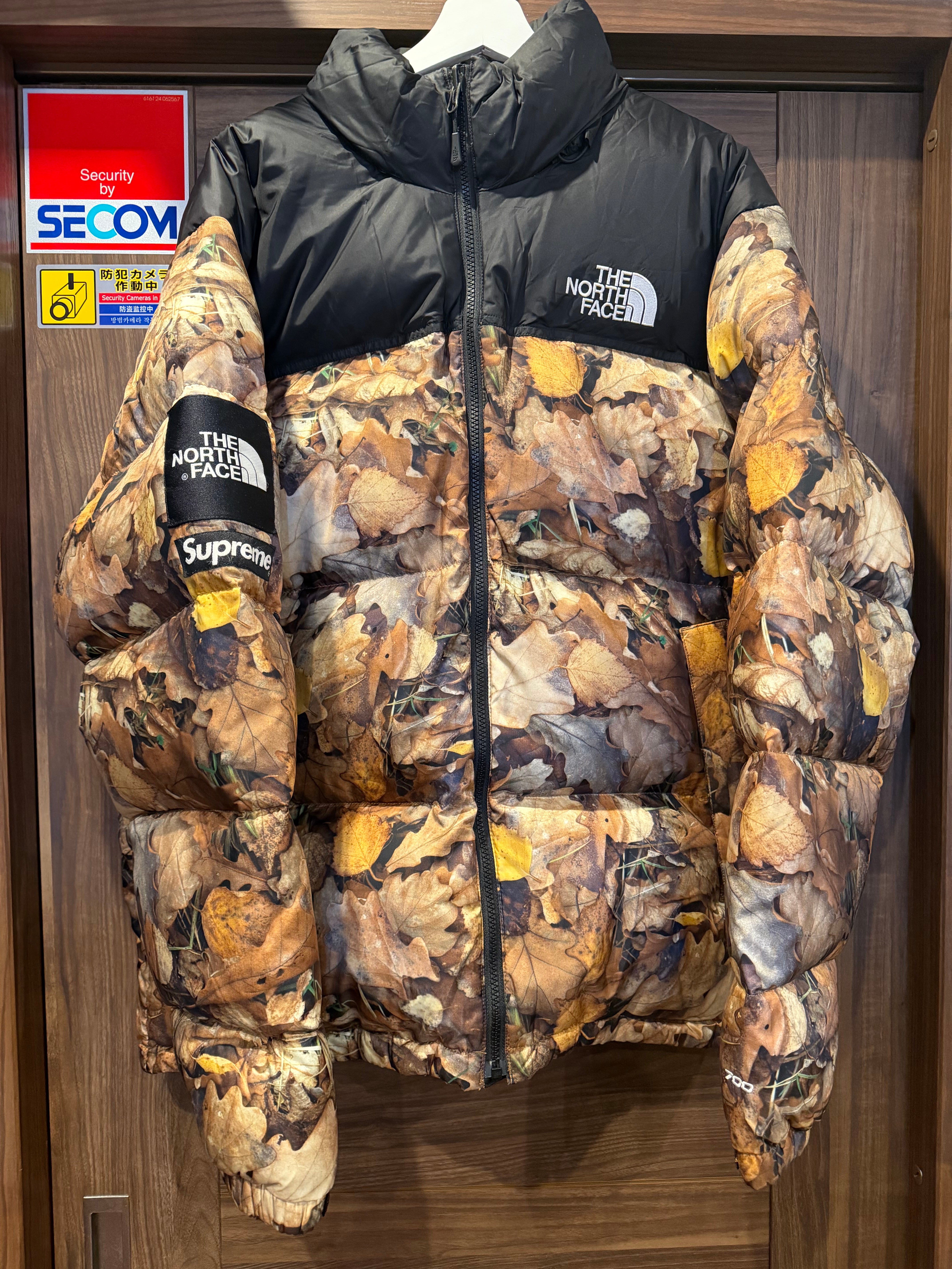 Size【XL】 SUPREME シュプリーム ×THE NORTH FACE 16AW Nuptse Jacket Leaves リーフカ – SUP PLUG TOKYO